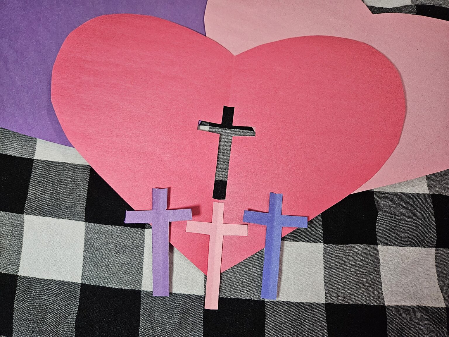 A God-Shaped Hole: An Object Lesson for Valentines Day - The Biblically ...
